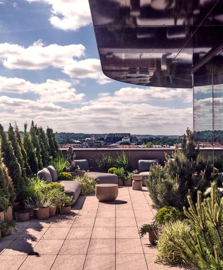 Švenčių erdvė LAURUS SKY Kauno centre (2026)